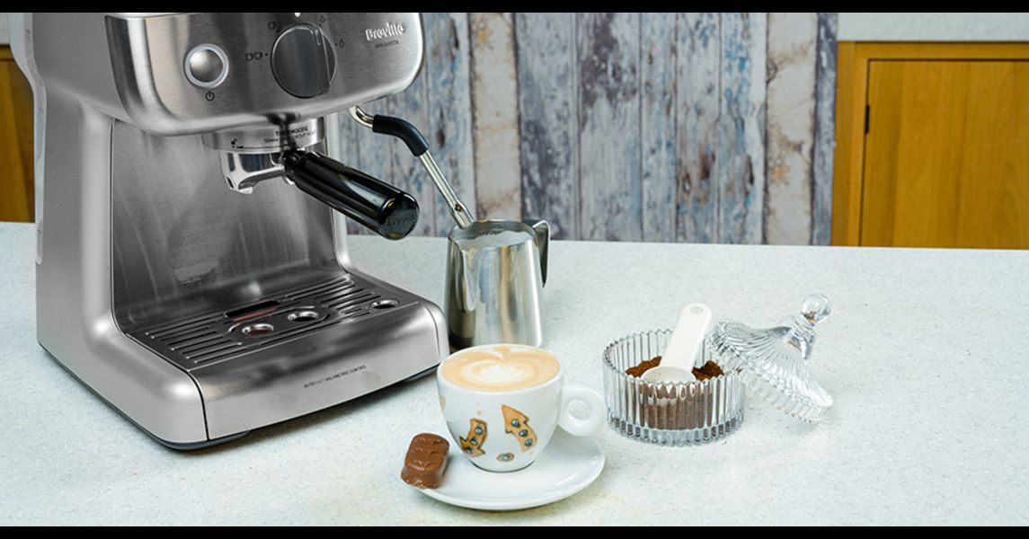 Reteta cafea cu lapte flat white acasa cu espressor-ul Barista Mini ...