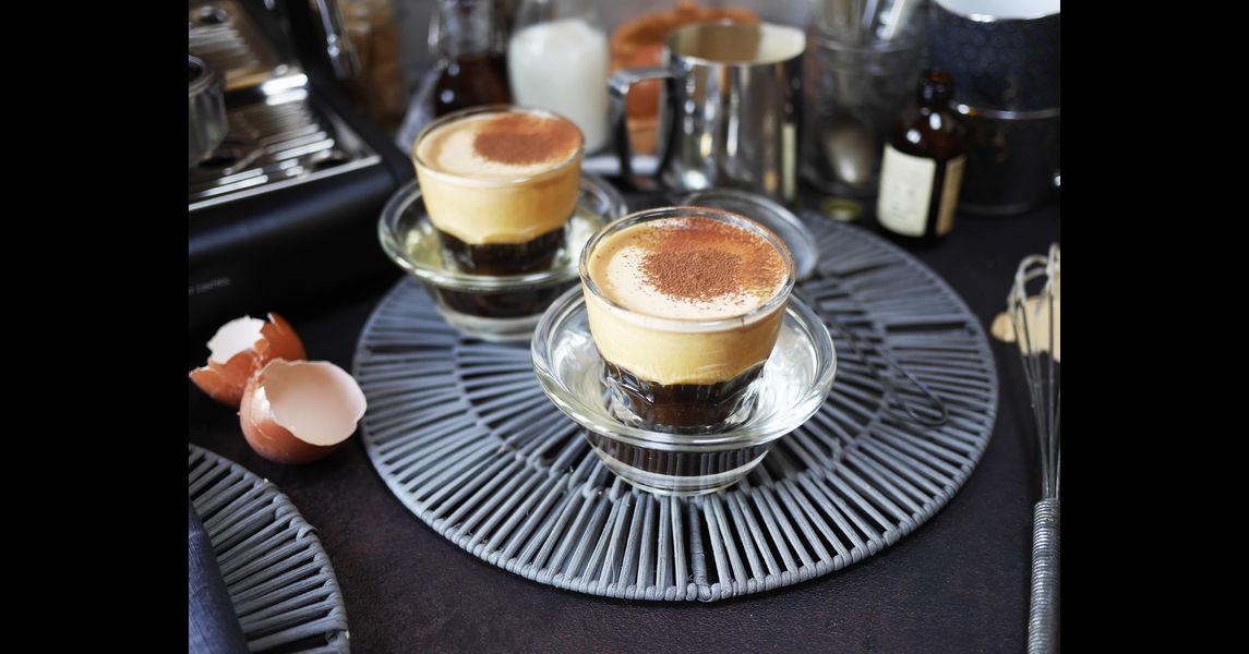 Rețetă cafea vietnameză cu ou la Espressorul Manual Barista Max + Breville